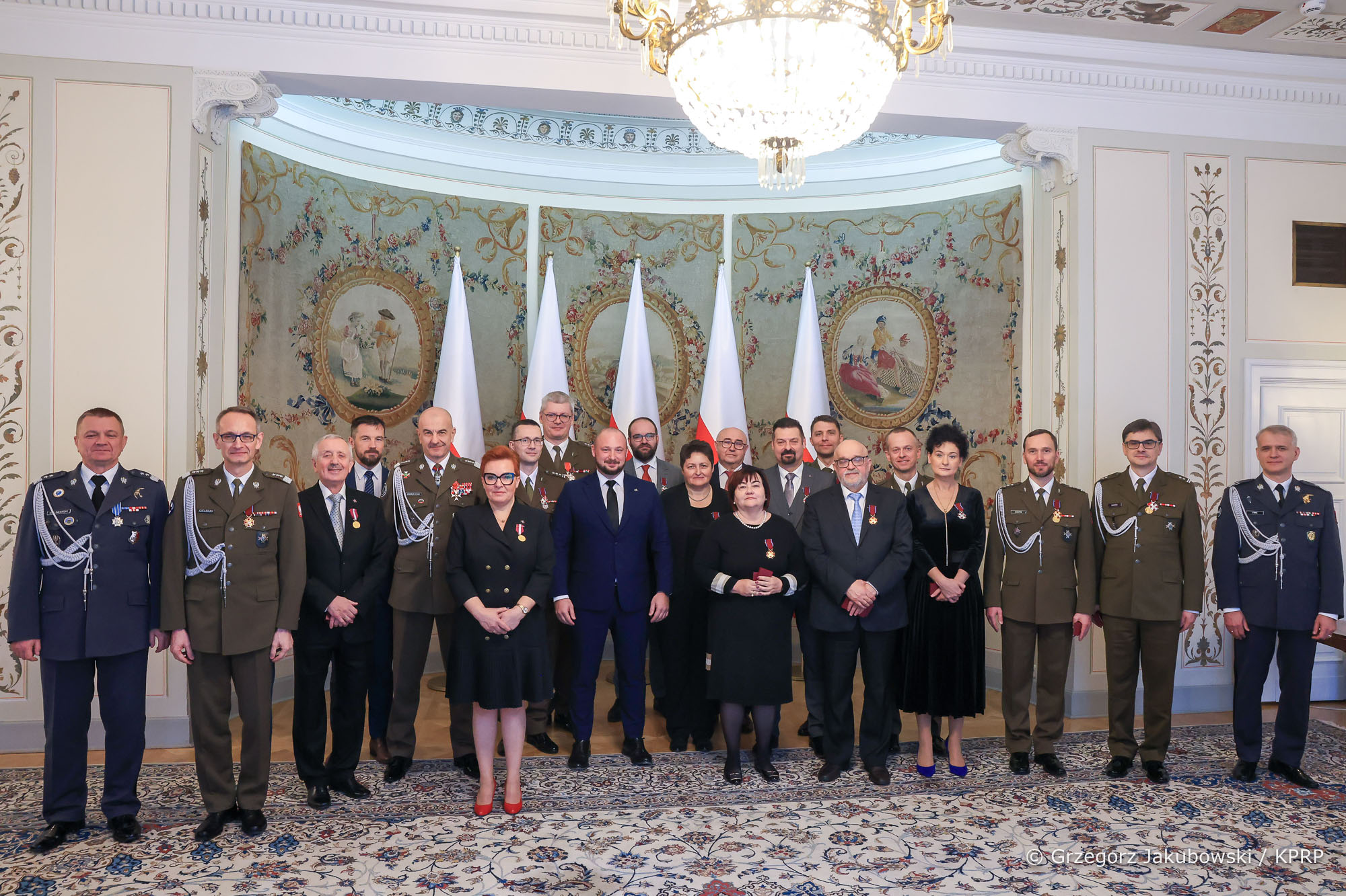 Prezydenckie odznaczenia dla pracowników Wojskowego Instytutu ...